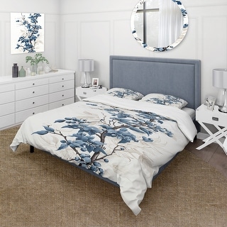 Designart "Windy white and Blue tree beauty I" Tree Bedding Cover Set - Traditional Bed Set with ...